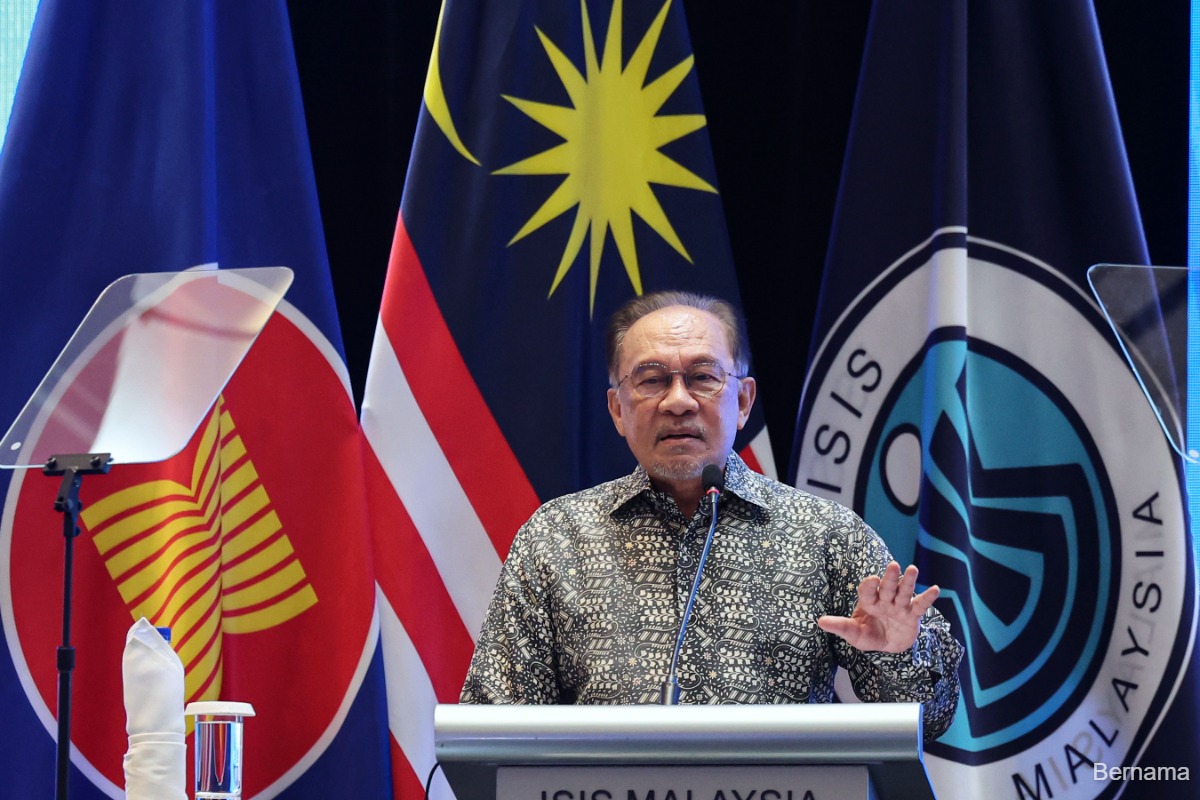 Malaysia calls for stronger Asean action towards peace in Myanmar — Anwar